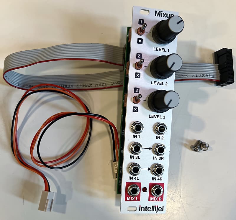 Intellijel MIXUP eurorack chainable Mono/Stereo audio utility | Reverb
