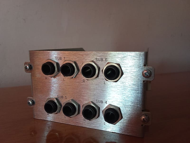 Emu EMU 6313 - Analog Output Card for Emu E5000 / E6400 / | Reverb UK