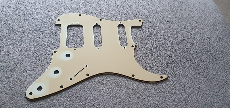 Fender Stratocaster HSS Scratchplate 2011 Cream | Reverb