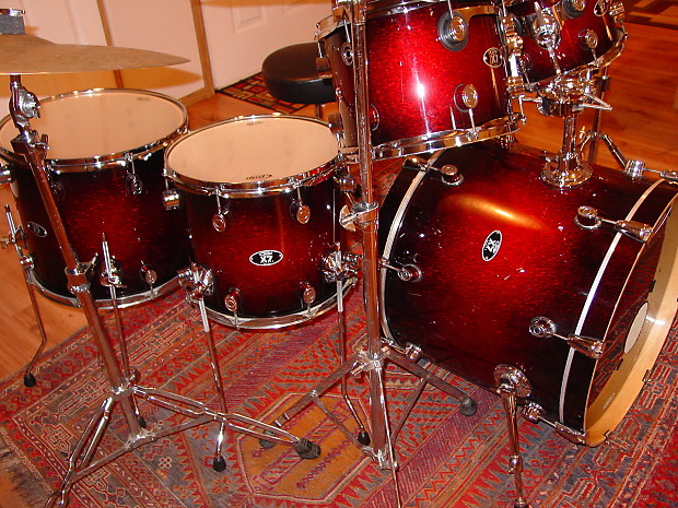 DW PDP X7 RED SPARKLE FADE | Reverb