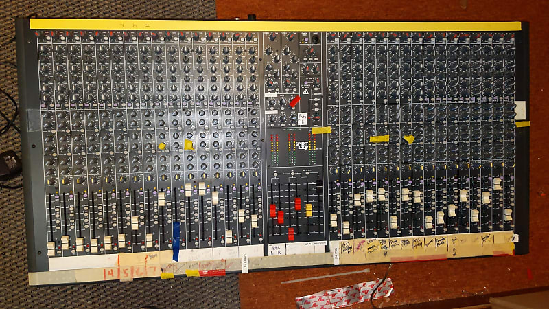 Soundcraft Spirit LX7 32-Channel Analog Mixing Board | Reverb