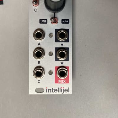 Intellijel Triplatt Mixer + Utility Module | Reverb