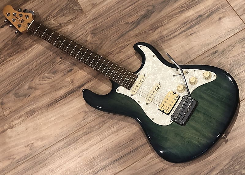 DEAN AVALANCHE STRAT STRATOCASTER HSS/FAT TRANSPARENT | Reverb