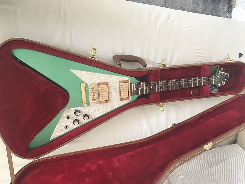 Gibson Flying V 2021 - Mod collection green gold white | Reverb