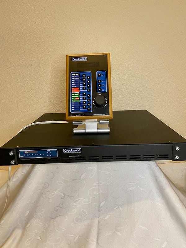 Crookwood C3-8AS Mastering Monitor Controller | Reverb