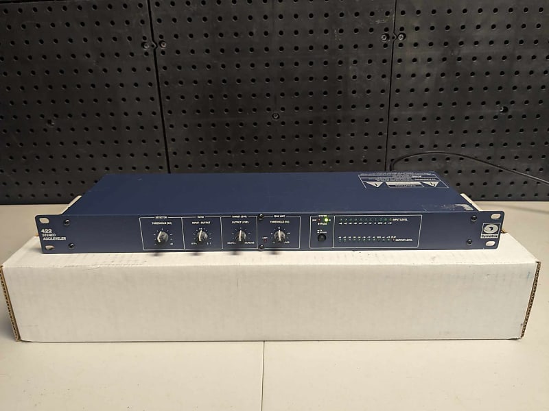 Symetrix 422 Stereo AGC/Leveler Automatic Gain Controller | Reverb