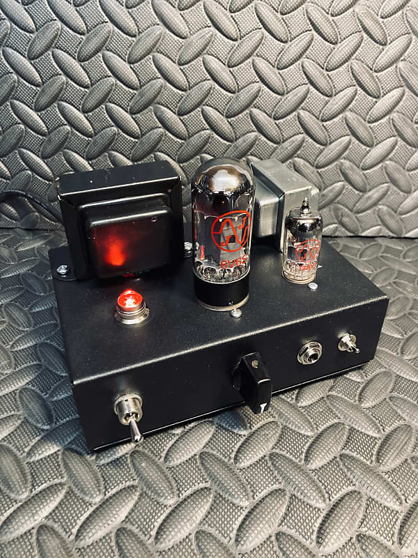 Desktop Mini “Champ” 5W Tube Amplifier (Based on the 1957 | Reverb