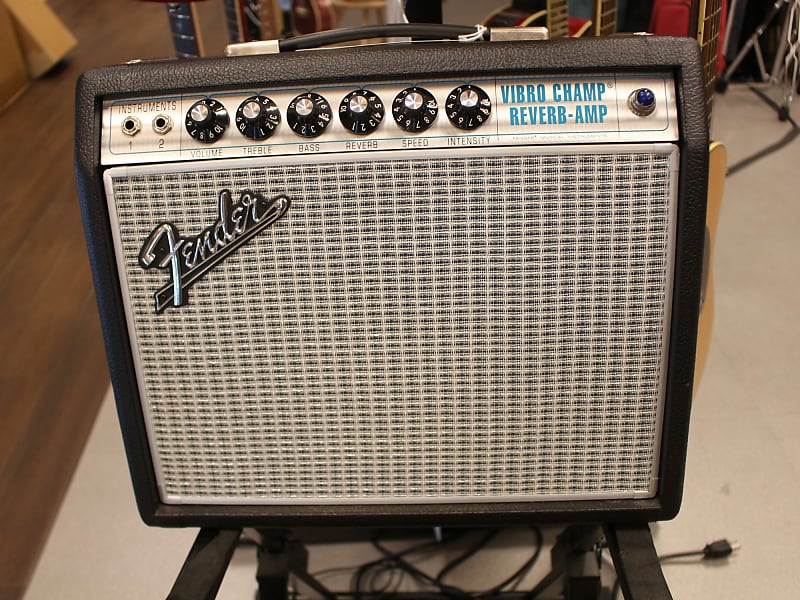 Used Fender Vibro Champ Reverb | Reverb