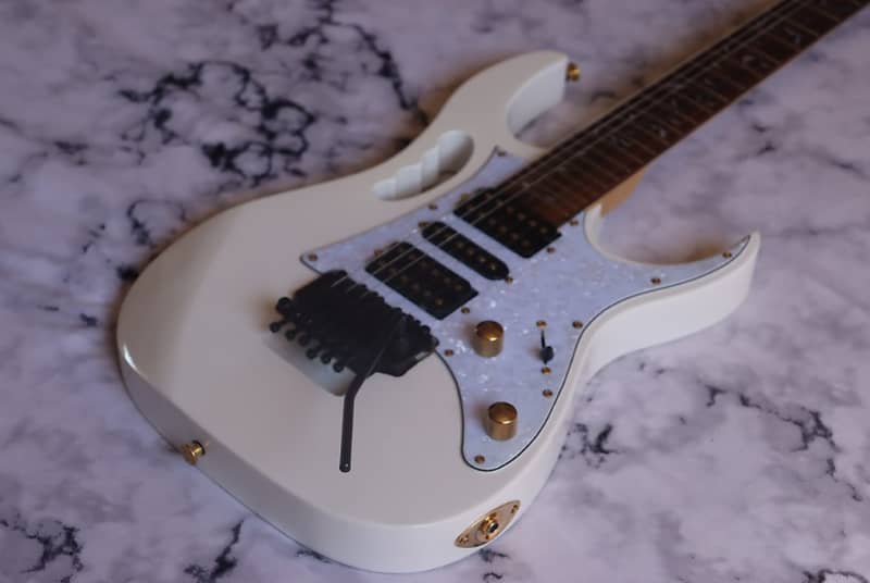 🍃 Custom - White Gloss - Tree of Life Inlay 🍃 | Reverb