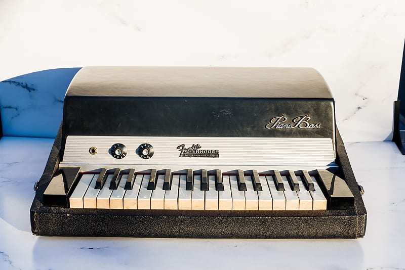 Fender Rhodes Piano Bass 1970 - 1974 - Black | Reverb