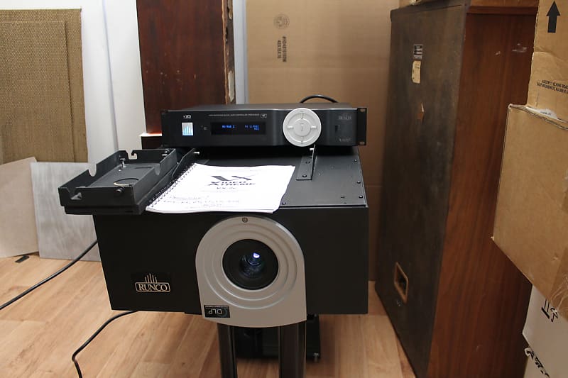 Runco VX-2 Extreme Digital Light Processing Projector and DHD | Reverb