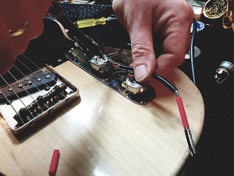 UPGRADE your Guitar easily with INTERNAL David Laboga Cable / | Reverb