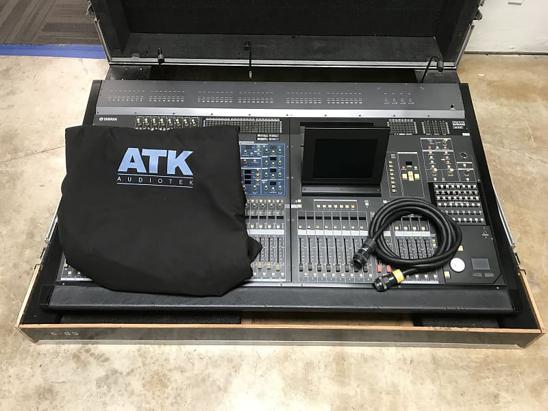 Yamaha PM5D-RH digital Console With Case | Reverb