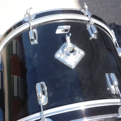 LUDWIG ROCKER 22" BASS DRUM. BLACK WRAP. 1980s Ludwig. Made | Reverb