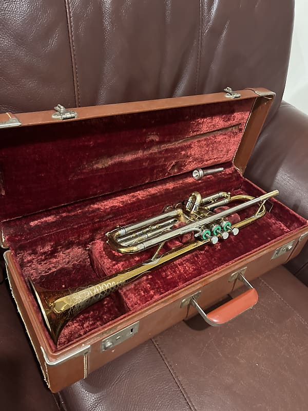 York Super Custom (1957) Bb Trumpet SN 208256 | Reverb Australia