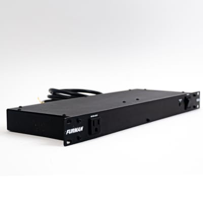 Furman M-8X Merit Series 8 Outlet Power Conditioner and | Reverb UK