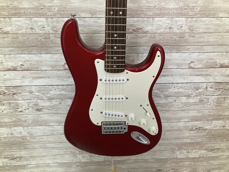 Used Squier AFFINITY STRAT | Reverb
