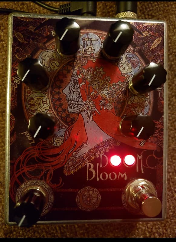 Fuzzhugger Doom Bloom | Reverb