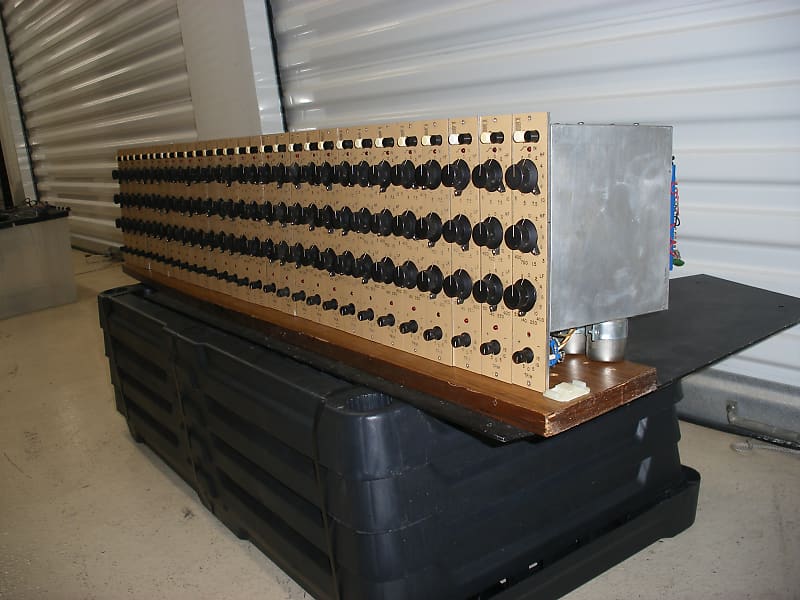 Quad Eight 312 EQ module pair, (3 band api 550a style with | Reverb