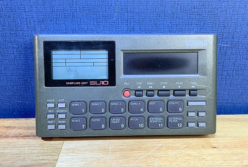 [Very Rare] Yamaha SU10 Vintage Lo-Fi Sampler | Reverb UK