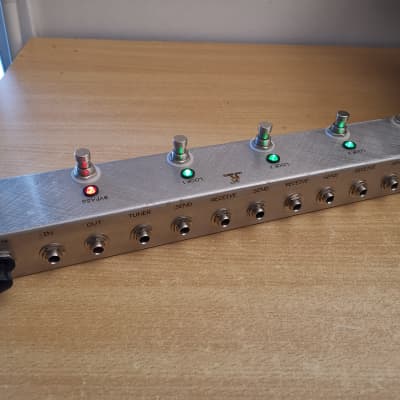 Loopmasters Loop Master 4-Channel Tuner Out Master Bypass | Reverb