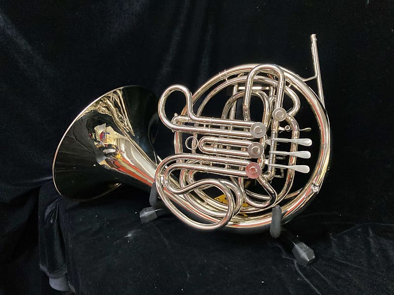 Beautiful Conn 8D Double French Horn | Reverb