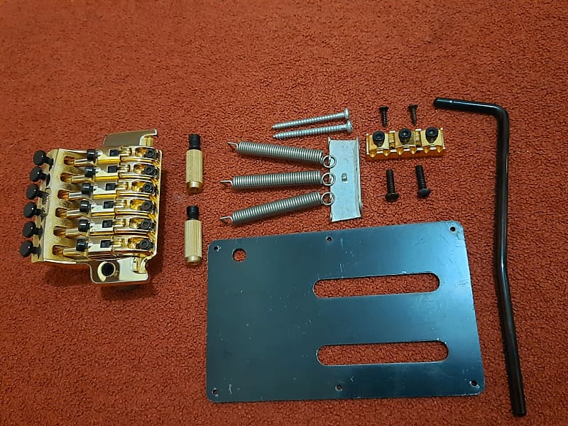 Ibanez Tremolo Guitar EDGE III in GOLD w/ 42mm Locking Nut | Reverb UK