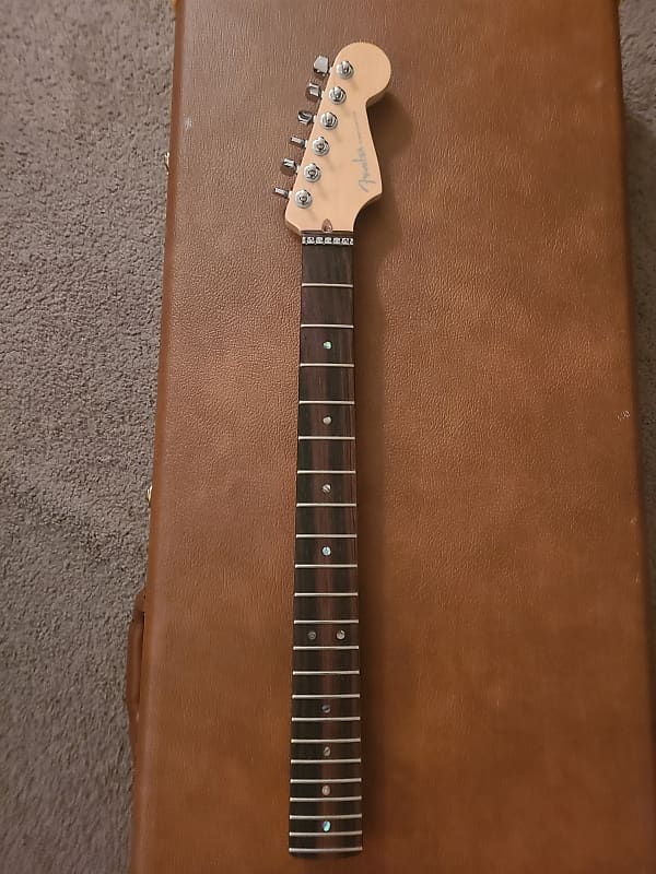 Fender Stratocaster Deluxe Rosewood Neck Beautiful | Reverb Canada