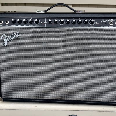 Fender Champion 100 Guitar Amp Combo | Reverb UK