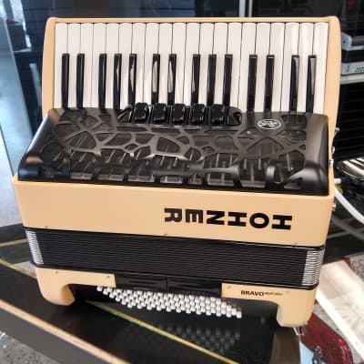 Hohner Bravo 72 Bass Sunset | Reverb