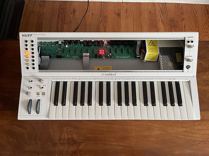 Waldorf kb37 37-Key Eurorack Keyboard | Reverb Canada