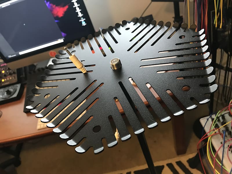 eurodesk-z HEX-01M (medium) 2019 black 1/8" eurorack cable | Reverb