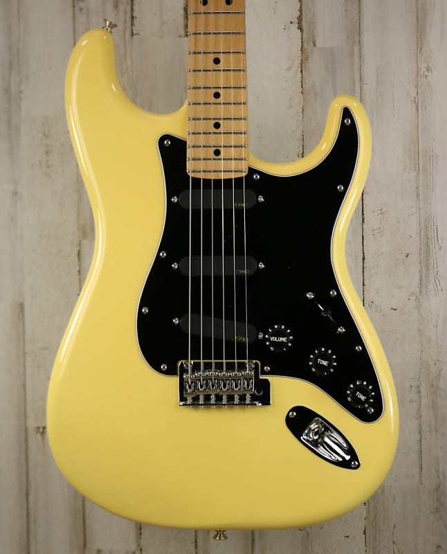 USED Fender Player Stratocaster (937) | Reverb