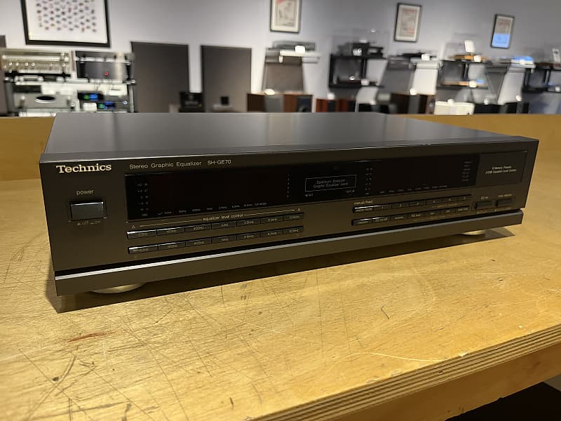 Awesome Technics SH-GE70 Stereo Graphic Equalizer | Reverb