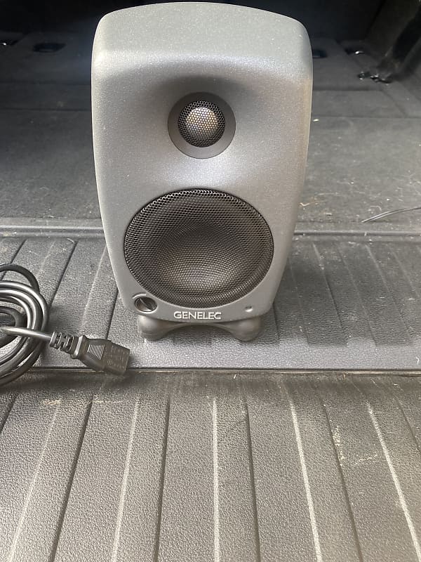 Genelec 8020C Compact Active Studio Monitor - Dark Grey | Reverb