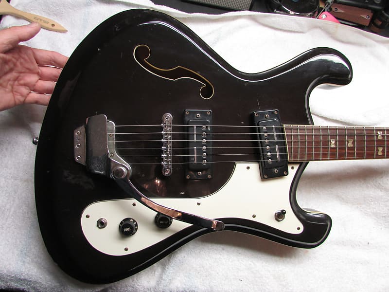 Noble 585-2HT 1967-1969 Black / Brown "Mosrite Copy" | Reverb