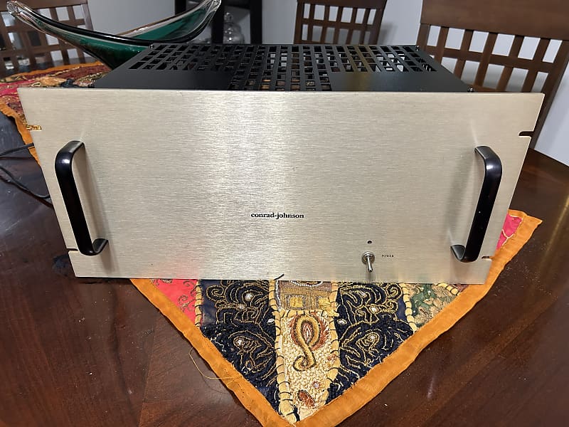 Conrad Johnson MV75/MV75a Stereo Tube Power Amplifier - Gold | Reverb
