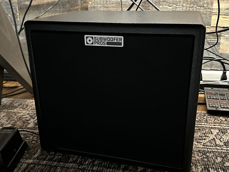 Subwoofer Pros STUDIO SUB2 10C 10" SUBWOOFER - Black | Reverb