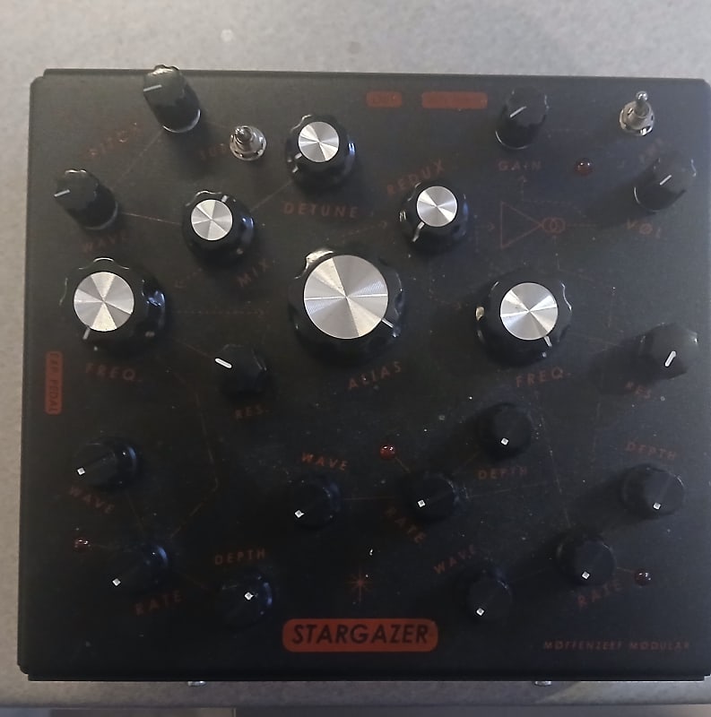 Moffenzeef Modular Stargazer Drone Synth 2023 - Black | Reverb