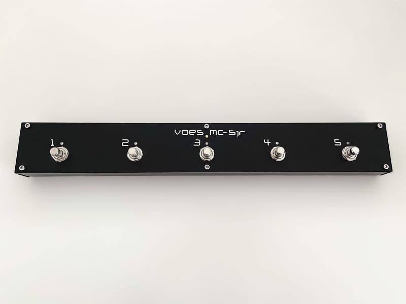 Voes MC-5jr - programmable MIDI foot controller | Reverb Canada
