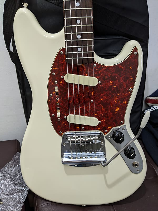 Fender Japan 2012 MG-65 Mustang Reissue MIJ - Seymour Duncan | Reverb