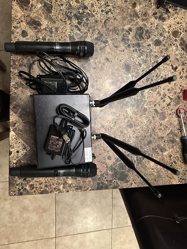 2 Shure QLXD4 with 2 KSM8 G50 transmitters | Reverb