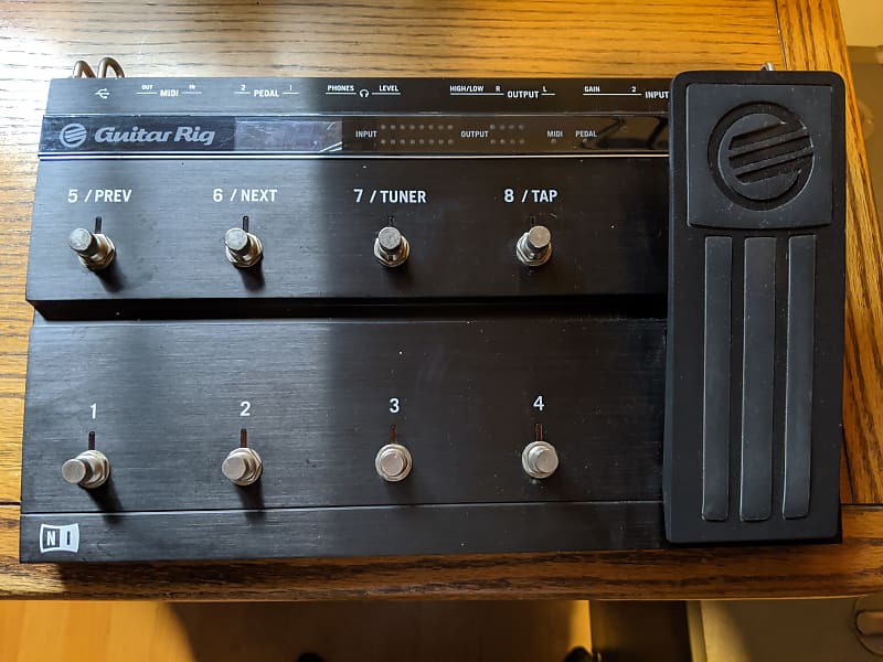 Native Instruments Rig Kontrol 3 | Reverb