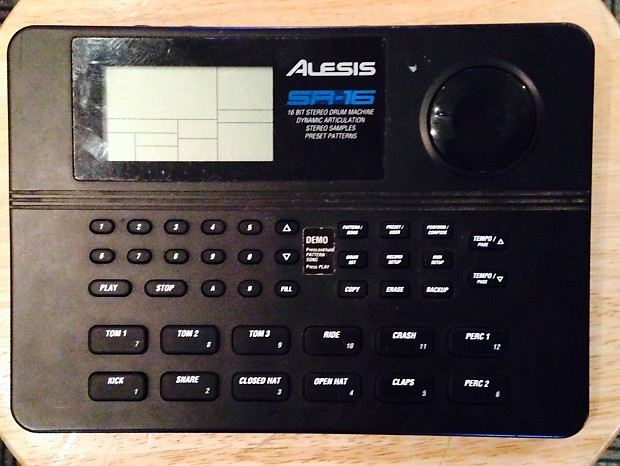 Alesis SR-16 Stereo Drum Machine | Reverb