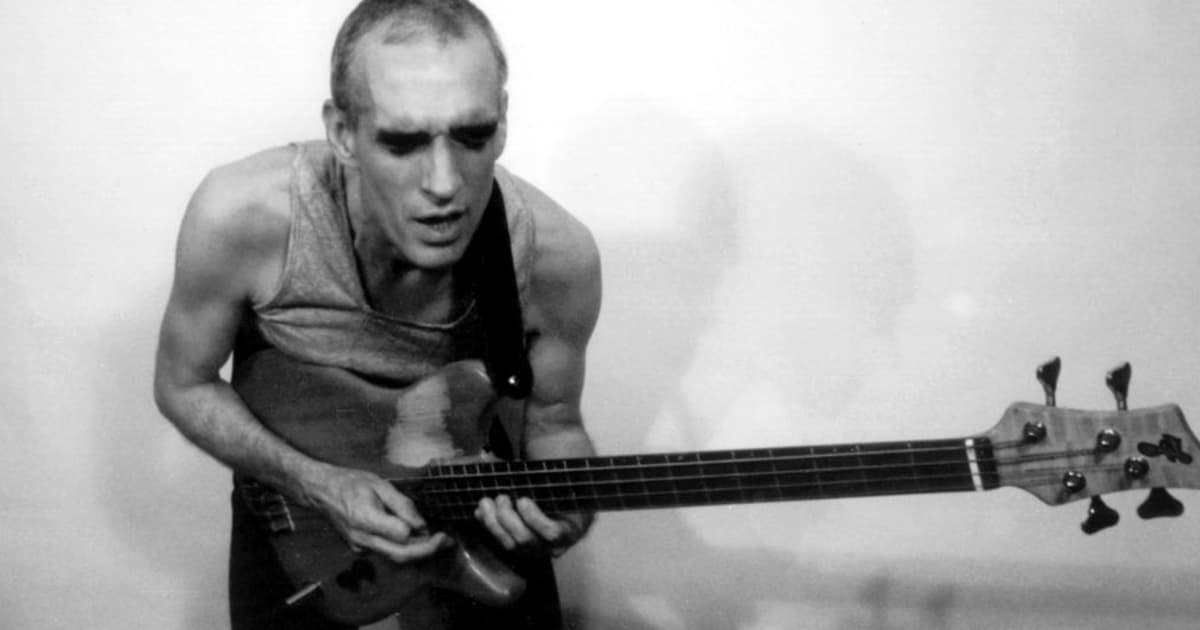 Bass Walk of the Week: A Steve Swallow-Inspired | Reverb News
