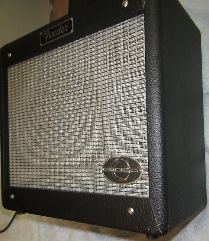 Fender G-DEC Junior 15watt amplifier 2000's - Black, Silver | Reverb