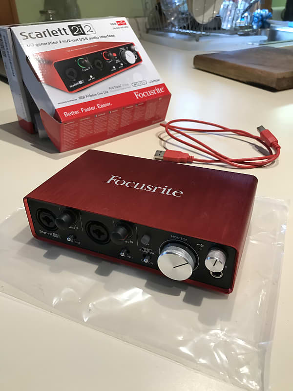 Scarlett 2i2 2nd Generation Audio Interface 2020 Red | Reverb