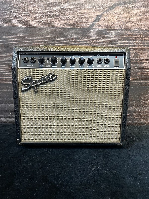Squier Champ 15 Guitar Combo Amplifier (Atlanta, GA) | Reverb
