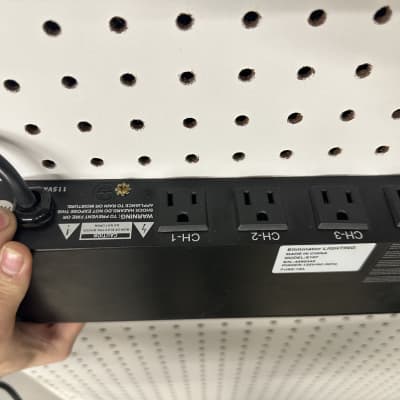 Eliminator E107 8-Channel Rack Mount Power Center | Reverb