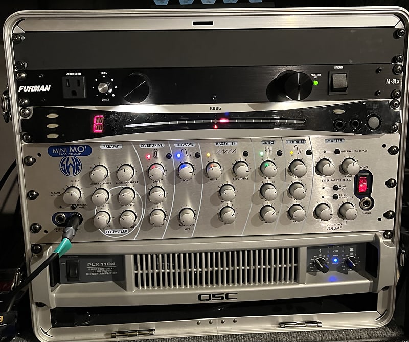 Bass Amplifier and Effects Rack System | Reverb